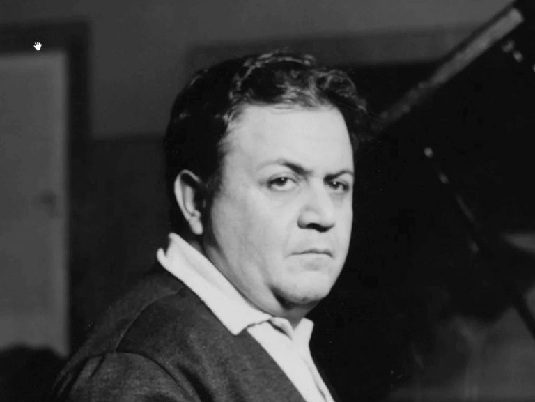 Who is Manos Hadjidakis? | Manos Hadjidakis